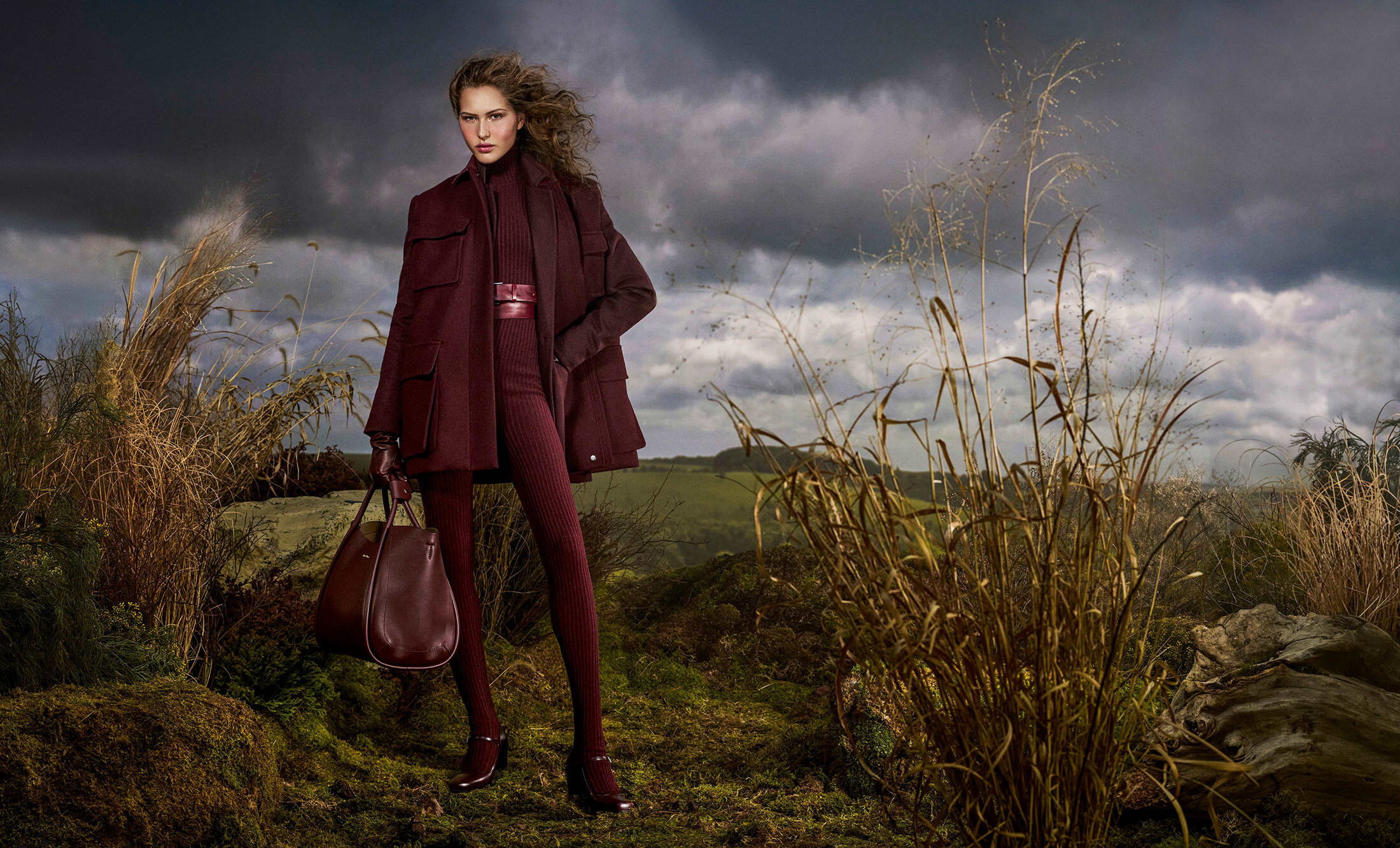 Max Mara Winter 2025/2026 – Winds of elegance on the English moors ...